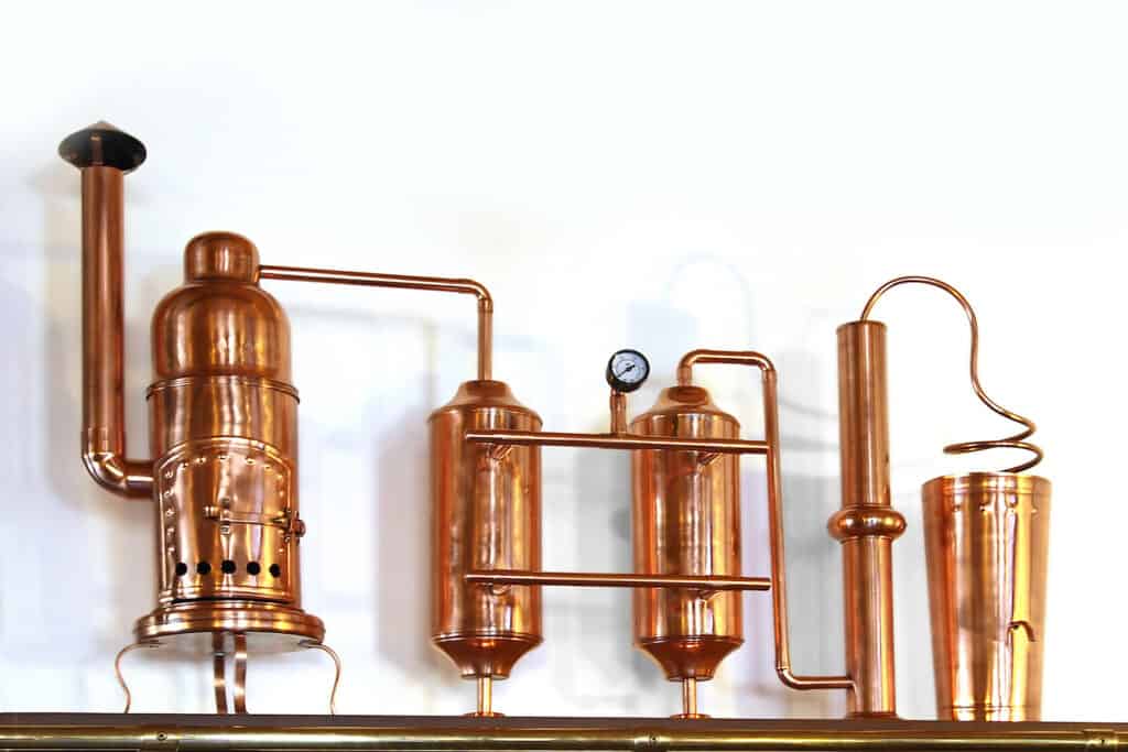 Alcohol Distillation 101 - Gentlemen Ranters